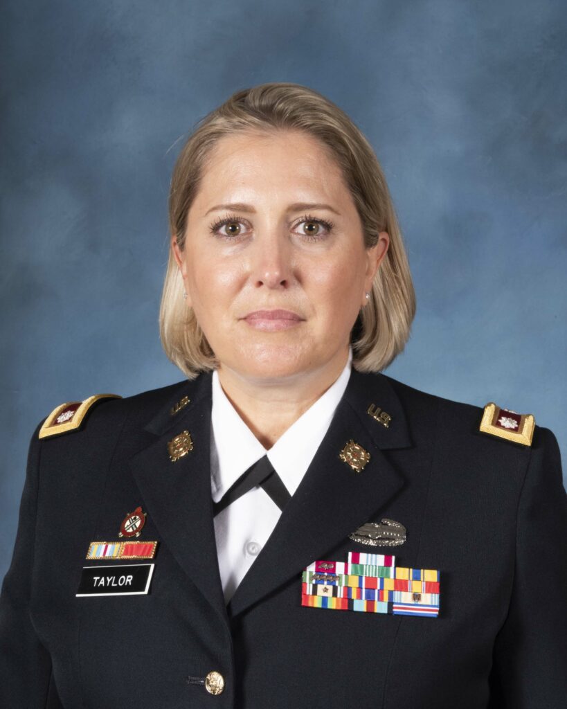 U.S. Army War College Officers Discuss Security Challenges - Peters ...